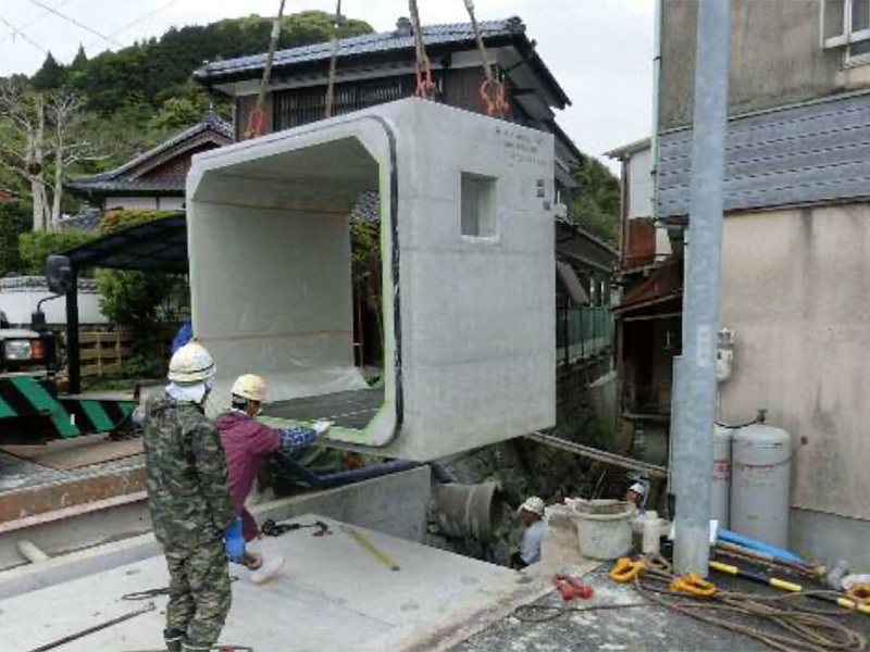 ボックスカルバートを利用した道路橋りょう保全工事例 - 不二コンクリート工業株式会社